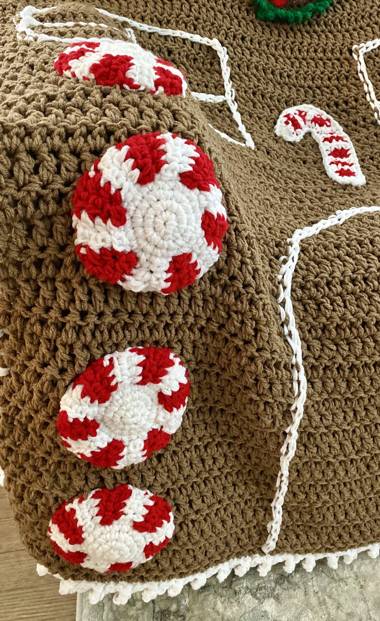 Gingerbread House Blanket - Crochet Pattern ~ Crafty Kitty Crochet