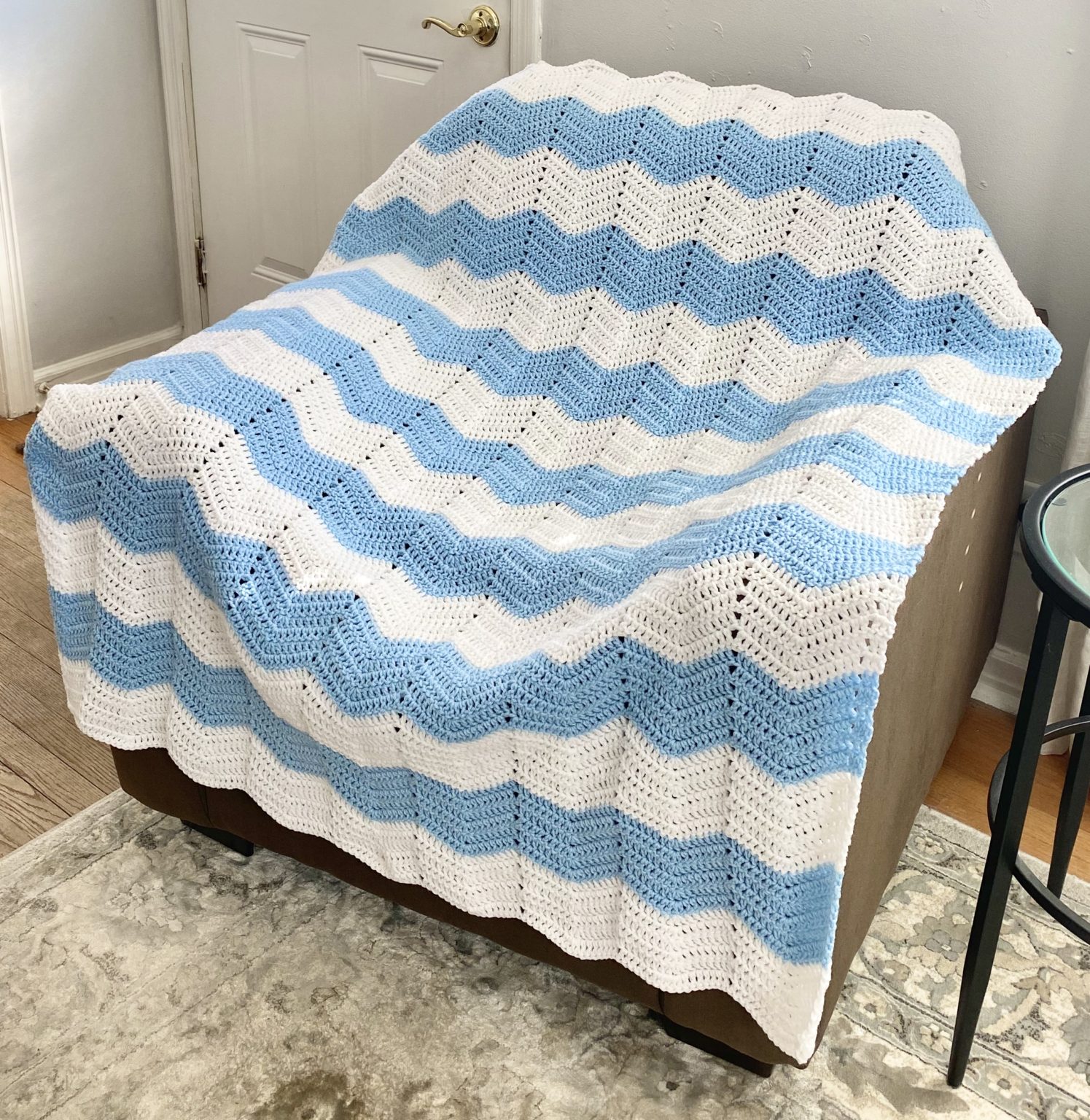 Easy Chevron Afghan - Crochet Pattern ~ Crafty Kitty Crochet