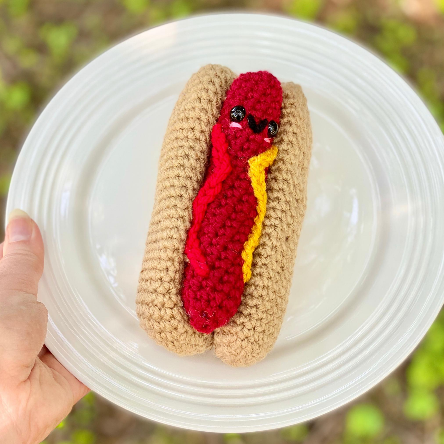 Amigurumi Hot Dog - Crochet Pattern ~ Crafty Kitty Crochet