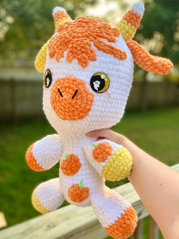 Amigurumi Candy Corn Cow - Crochet Pattern ~ Crafty Kitty Crochet